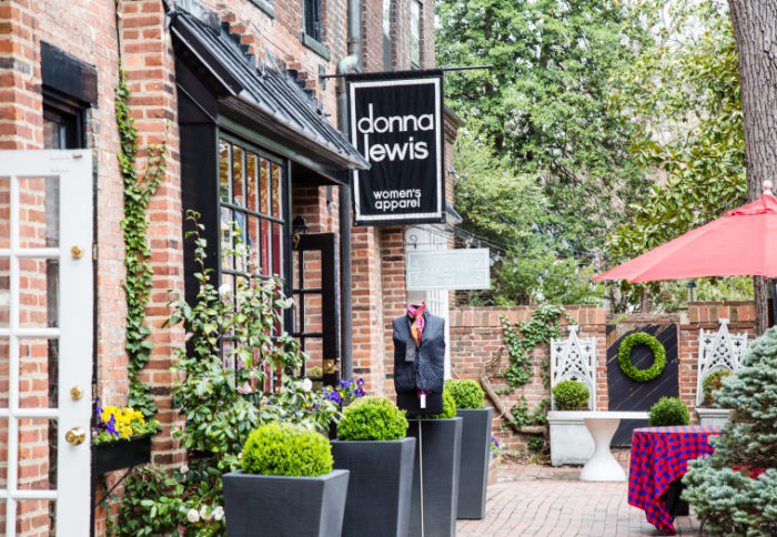 Shopping in Old Town Alexandria, VA